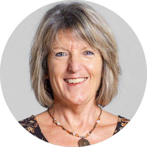 Ces 4 employés ont été envoyés (et payés!) pour être en mission pendant ...